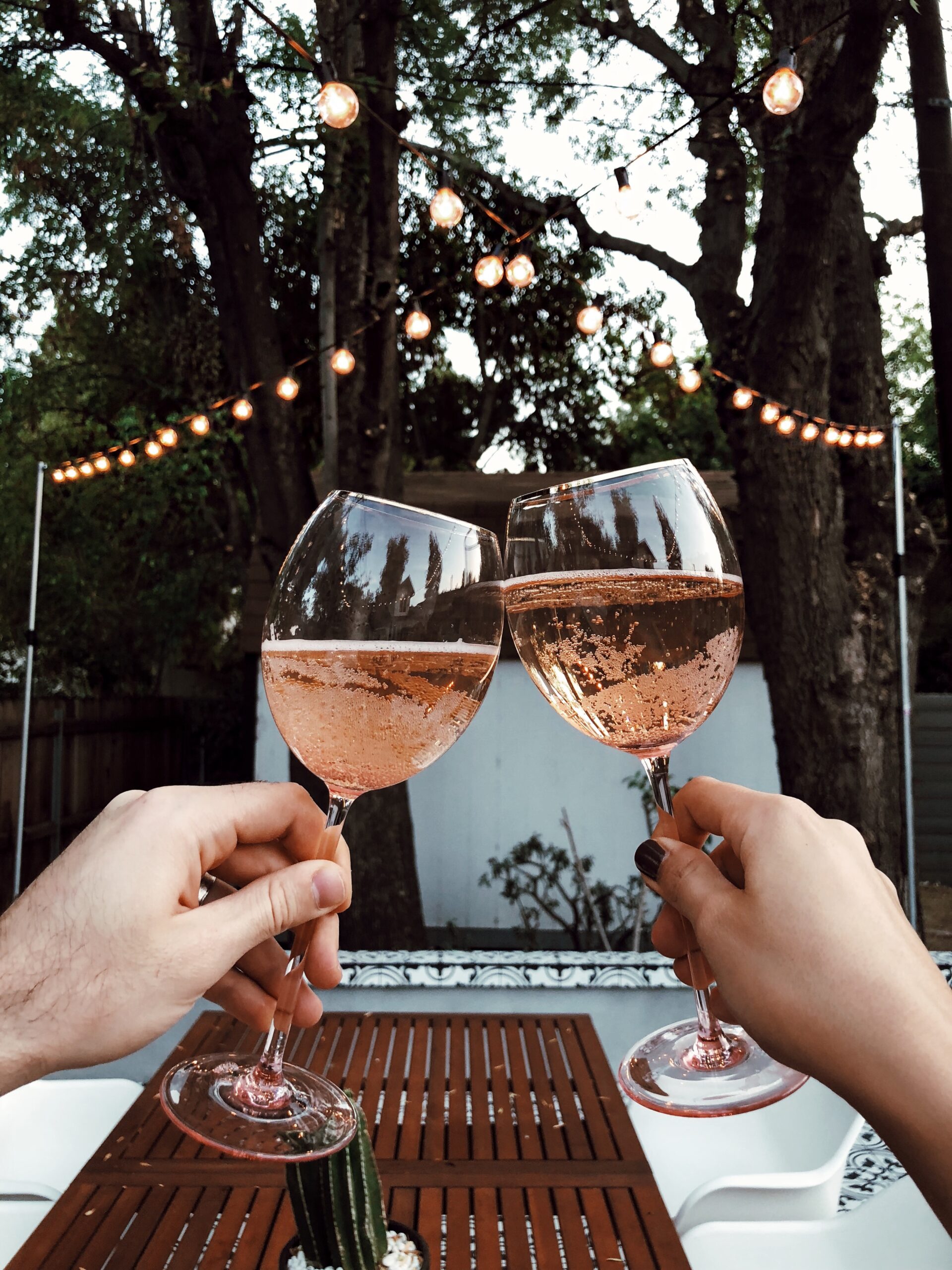 How To Create An Outdoor Vibe - Sivan