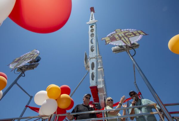17-story Titan ride makes California debut at 2019 OC Fair with ribbon ...