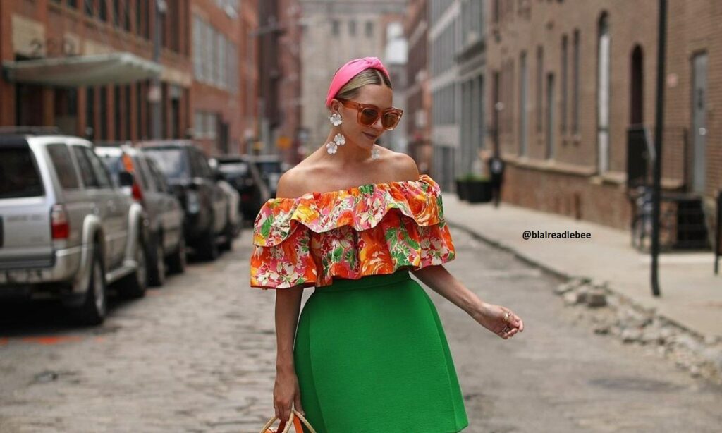 Welcome Fall With The Best Fall-Themed Outfits - VIVA GLAM MAGAZINE™