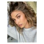 The Biscuit Brunette Hair Color Can Give You An Effortless Look This ...